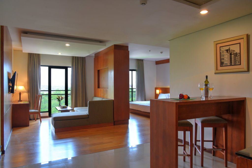 Room - Oak Tree Emerald Semarang